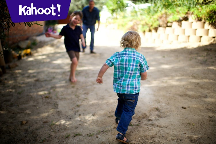 Lure away the defender - Kahoot! Quiz